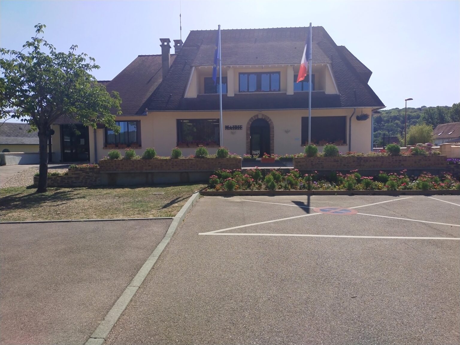 Quelle Rue Mène à L'impasse Des Lilas Dans La Commune De Incarville (27 ...